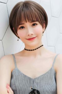 7 Types Of Face Shapes And What To Wear With Them