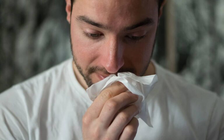 Nasal Vestibulitis: Causes, Symptoms, Risk Factors And Treatment